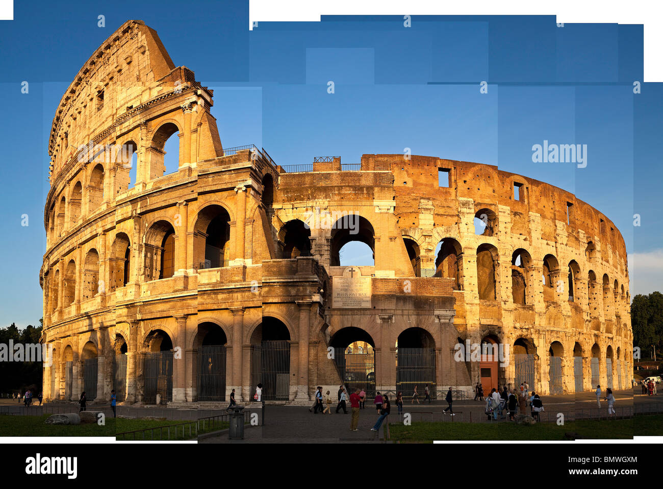 Colosseum history hi-res stock photography and images - Alamy