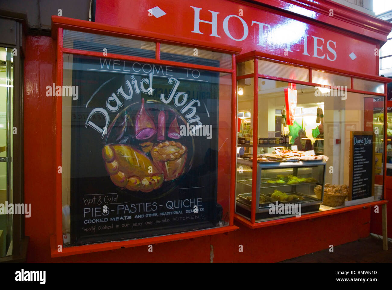 Pies selling hi-res stock photography and images - Alamy
