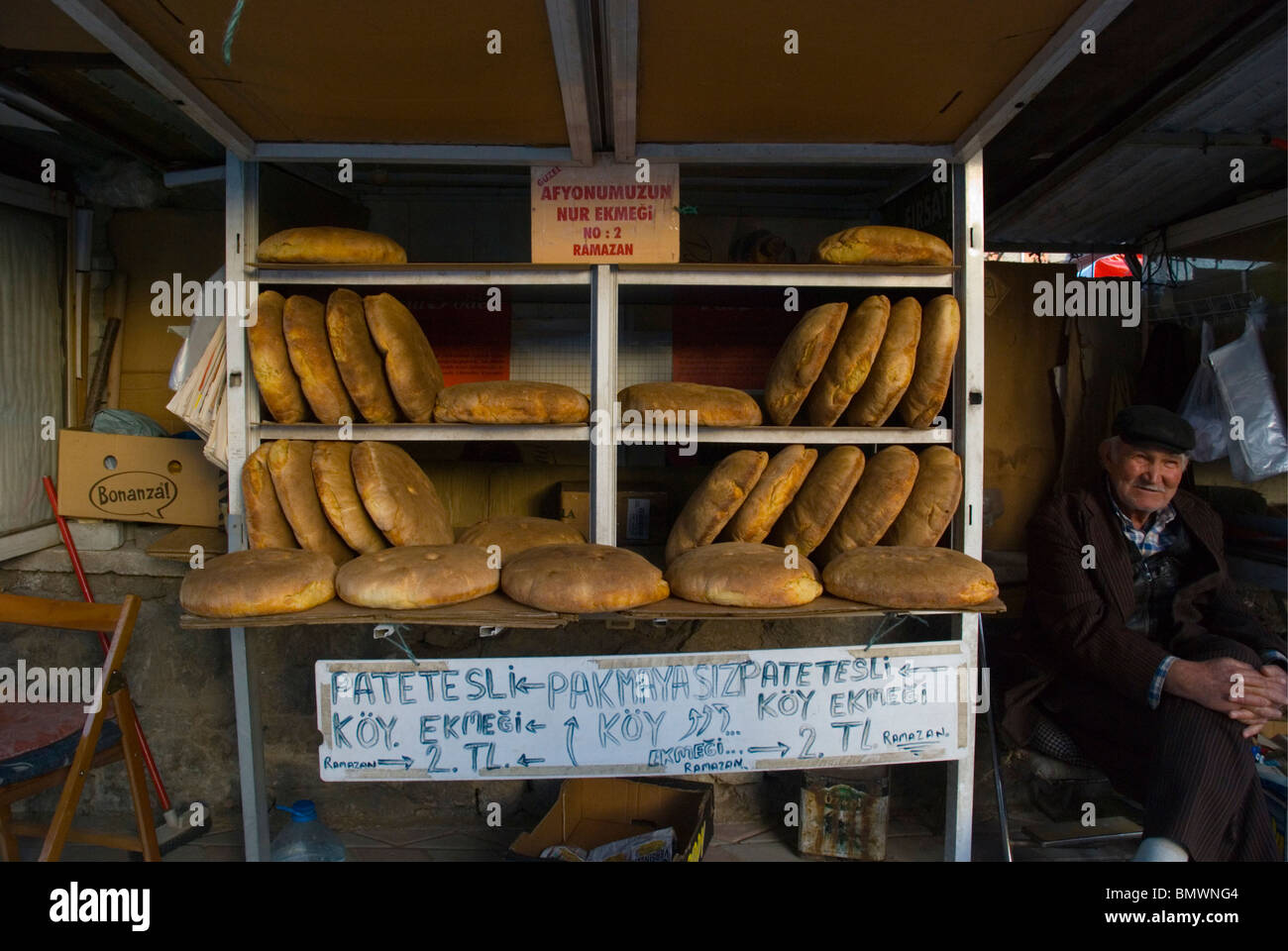 Turkey country turkish people food hi-res stock photography and images ...
