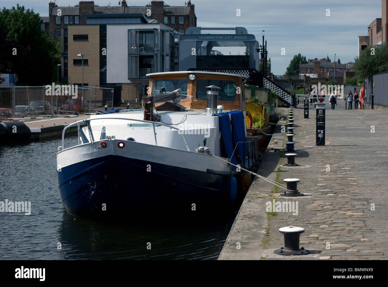 Barges on the Union Canal in the centre of Edinburgh, Scotland Stock ...