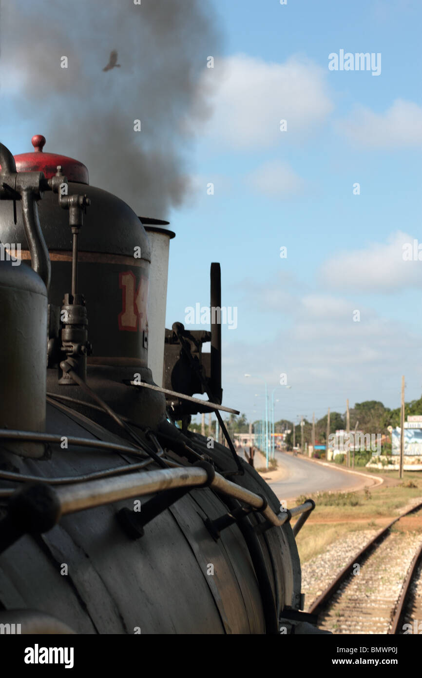 Steam train traveling down tracks hi-res stock photography and images ...