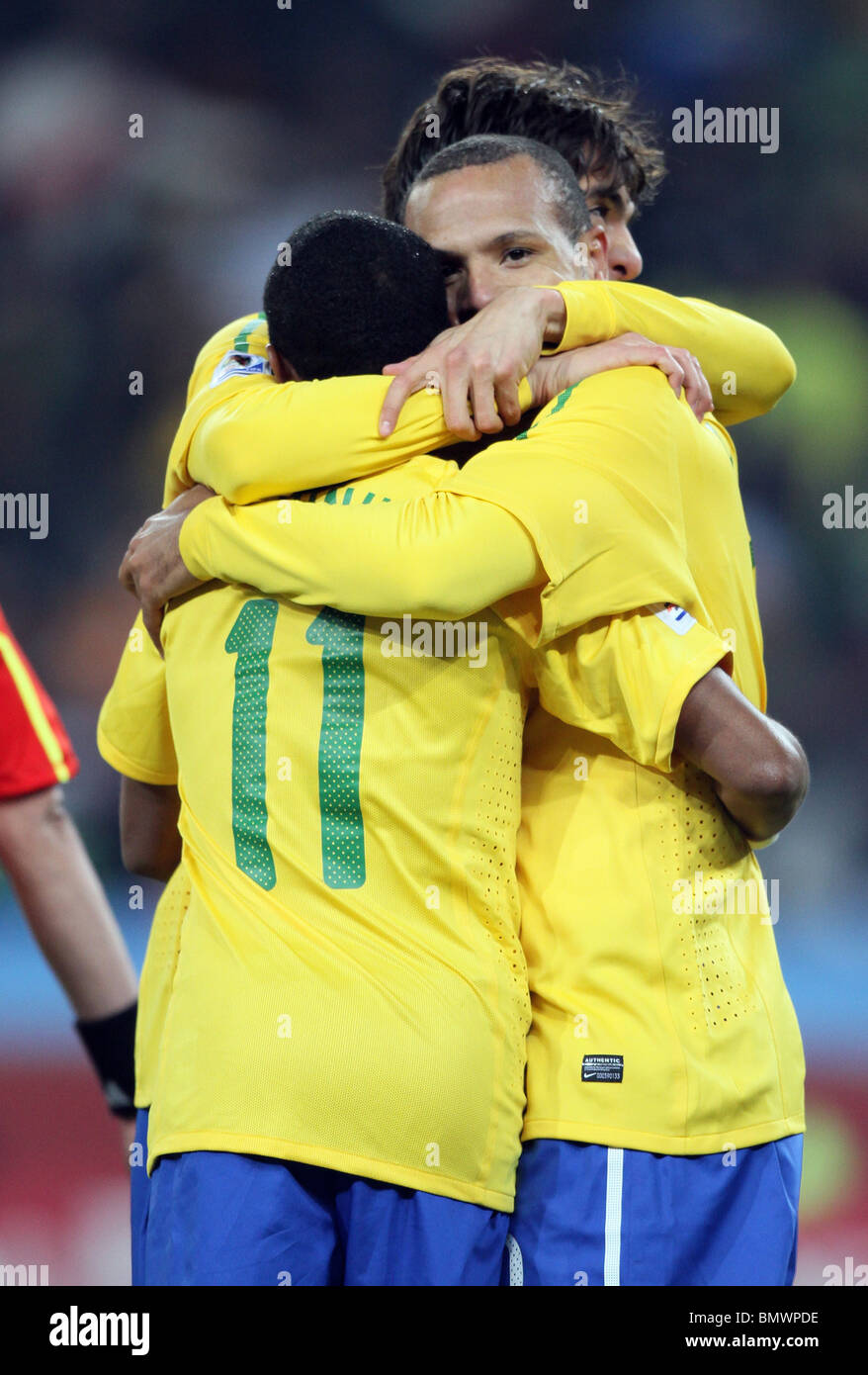 ROBINHO LUIS FABIANO & KAKA BRAZIL V IVORY COAST SOCCER CITY ...