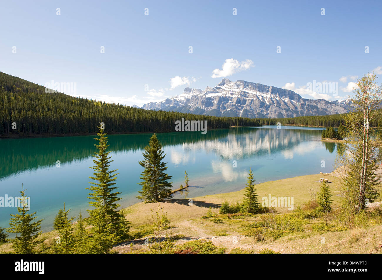 Two Jacks Lake in the Banff area of the Canadian Rockies Stock Photo ...