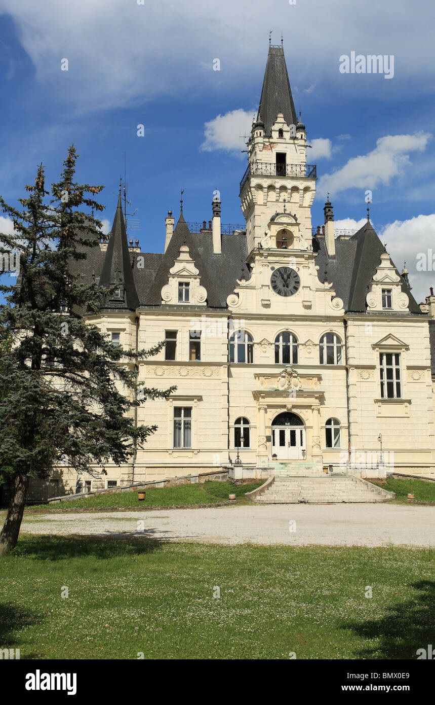 Budmerice castle hi-res stock photography and images - Alamy