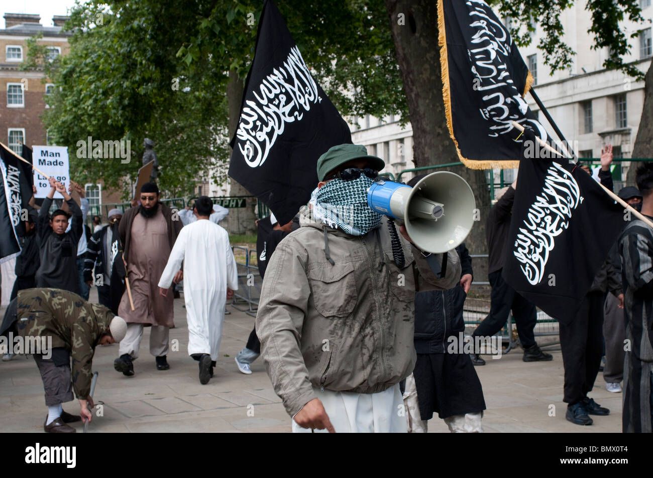 Sharia law uk hi-res stock photography and images - Alamy