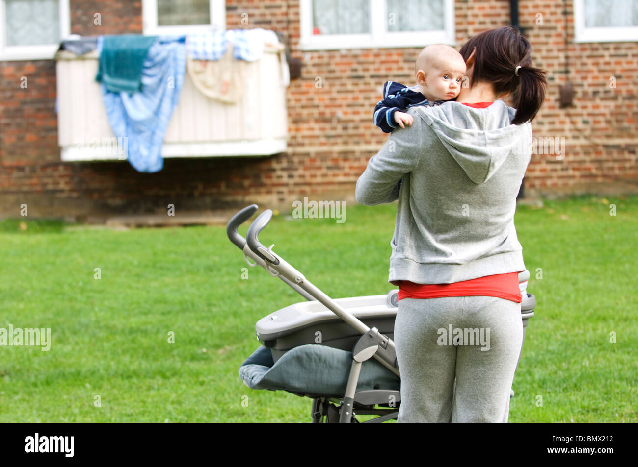 Council estate mother hi-res stock photography and images - Alamy
