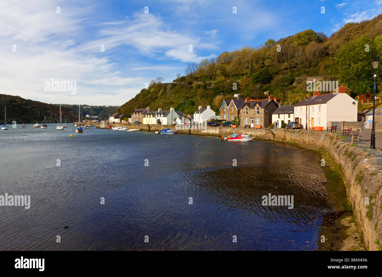 Lower fishguard hi-res stock photography and images - Alamy
