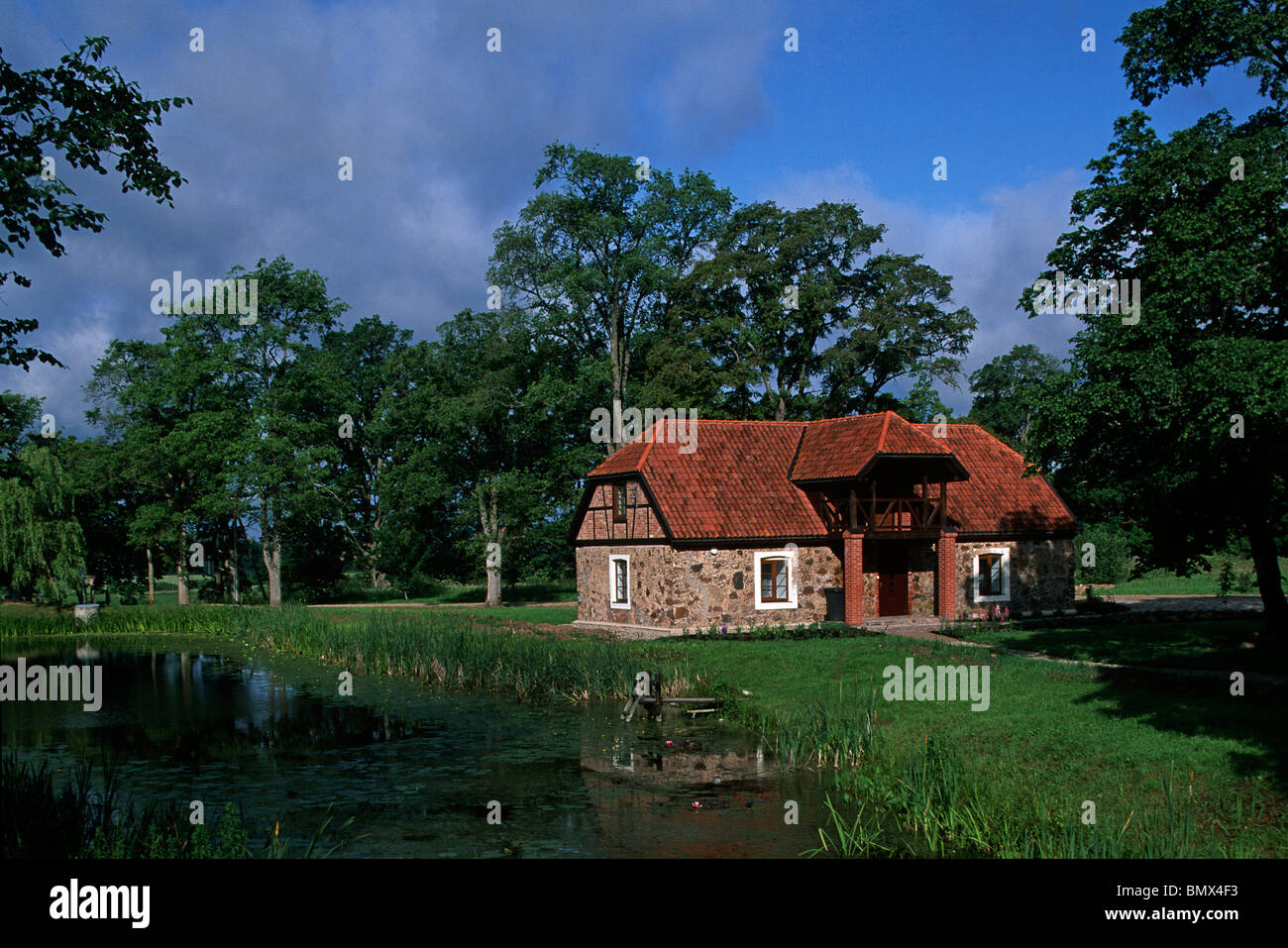 Tukuma jaunmoku pils buildings hi-res stock photography and images - Alamy