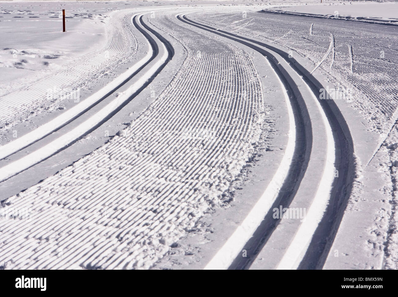 Cross country ski track hi-res stock photography and images - Alamy