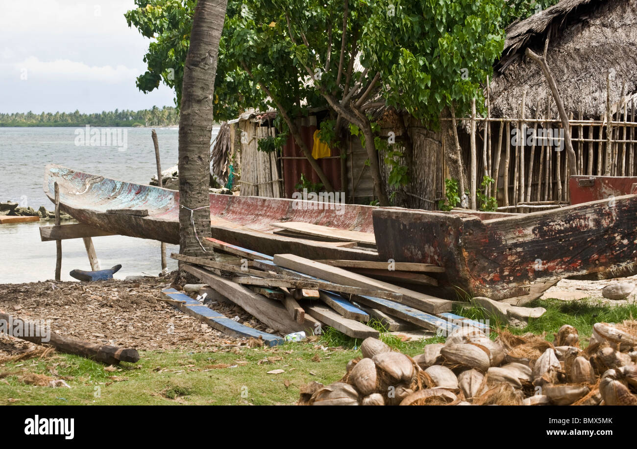 Traditional kuna house san blas hi-res stock photography and images - Alamy