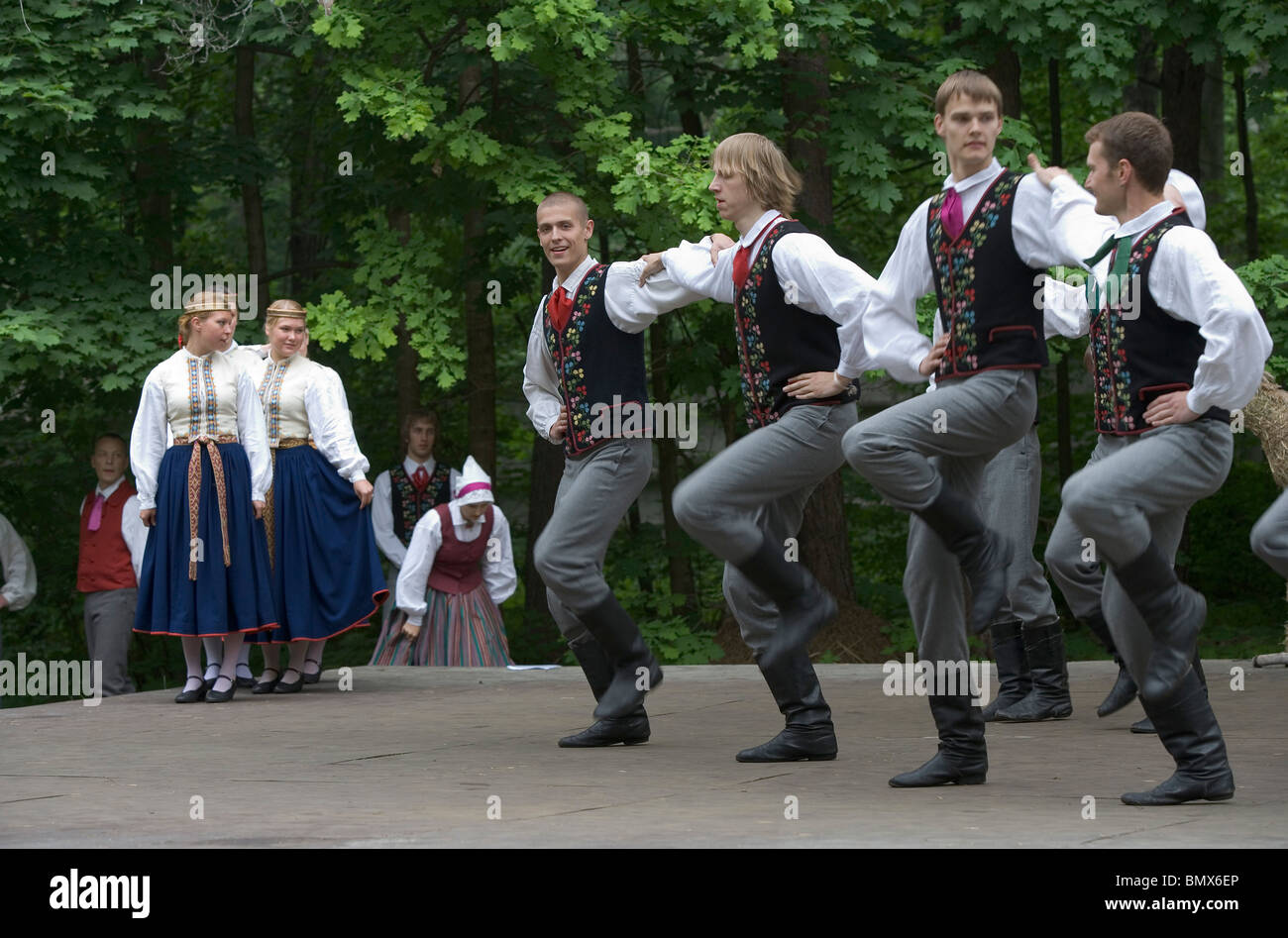 Latvia,Latvian folklore,Traditional costumes,dance,dancing,sing,singing ...