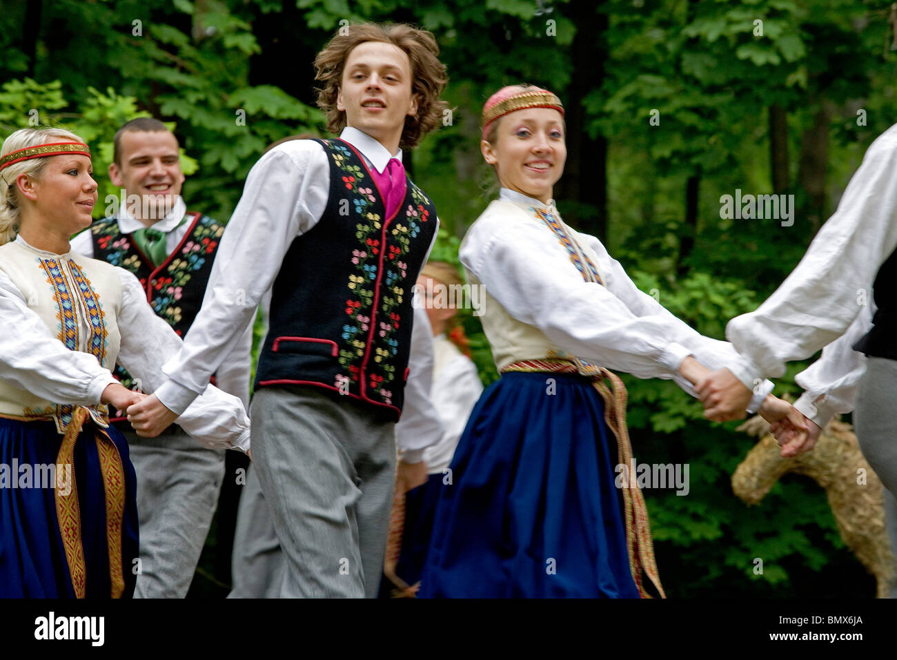 Latvia,Latvian folklore,Traditional costumes,dance,dancing,sing,singing ...