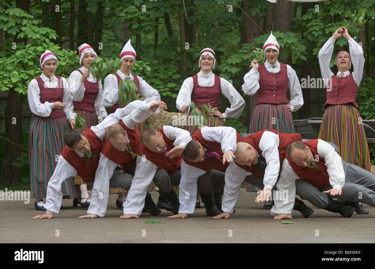 Latvia,Latvian folklore,Traditional costumes,dance,dancing,sing,singing ...