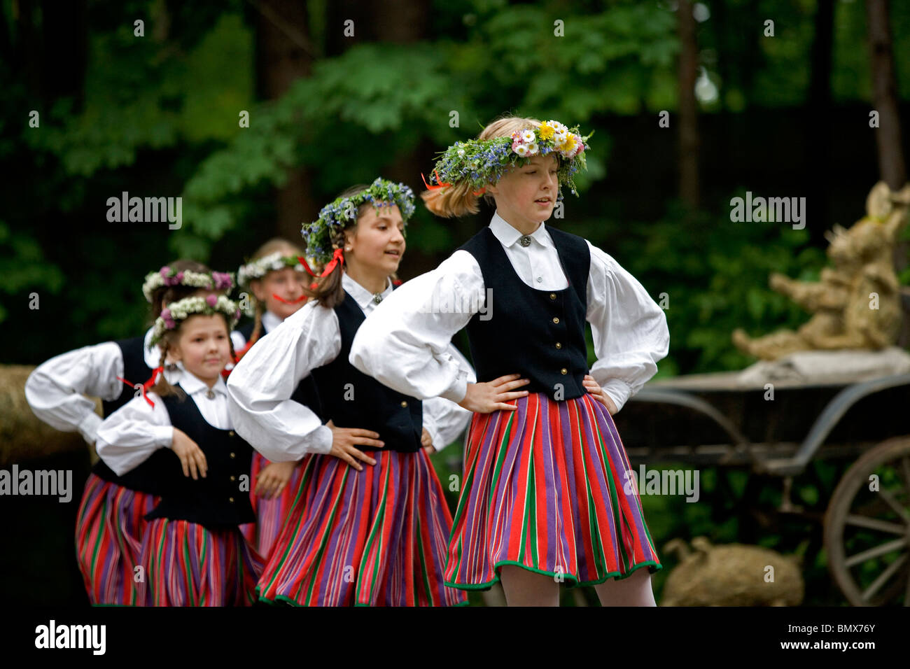 Latvia,Traditional costumes,Latvian folklore,sing,singing,dance,dancing ...