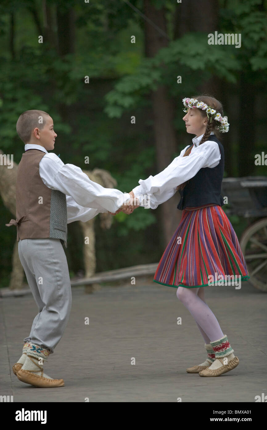 Latvia,Traditional costumes,Latvian folklore,sing,singing,dance,dancing ...