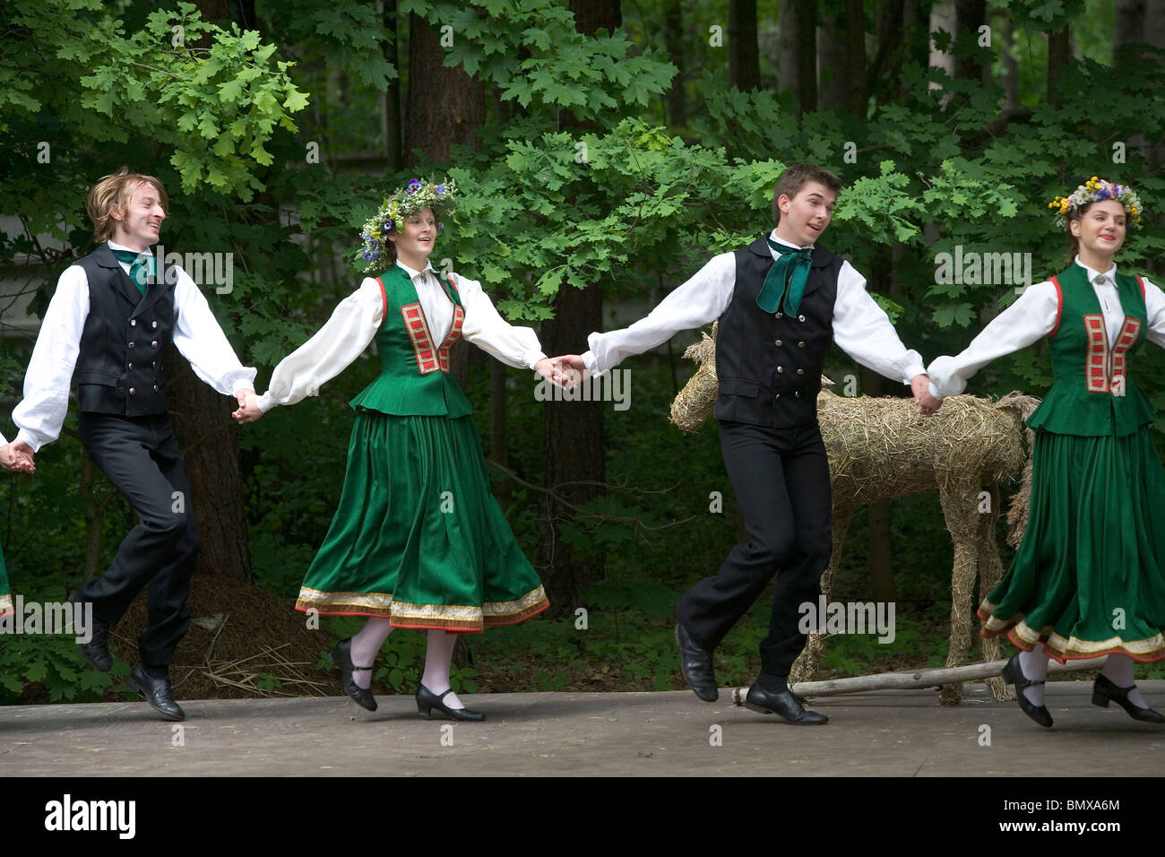 Latvia,Latvian folklore,Traditional costumes,sing,singing,dance,dancing ...