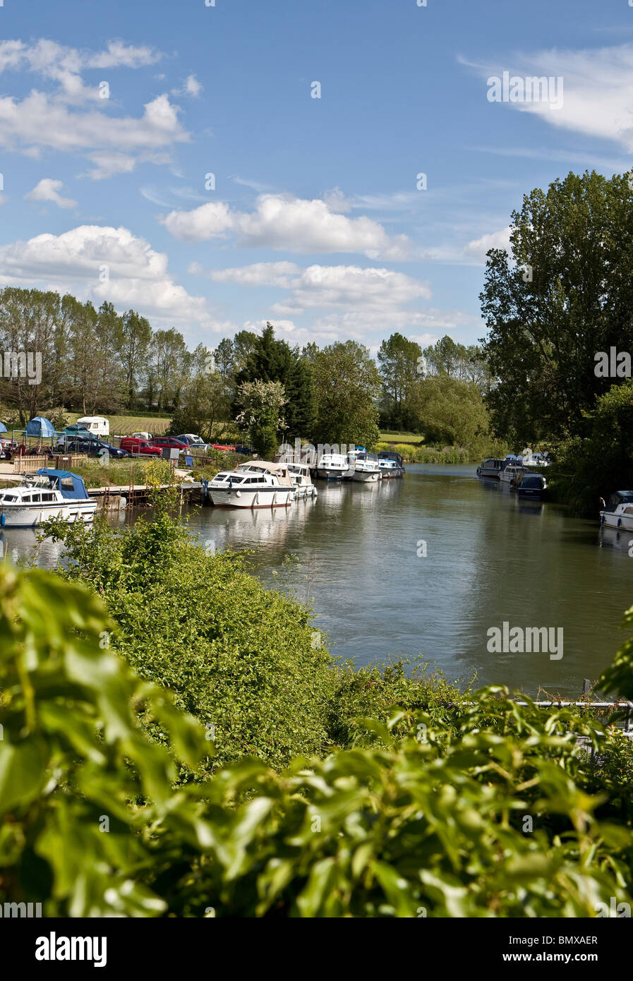 Lechlade High Resolution Stock Photography and Images - Alamy