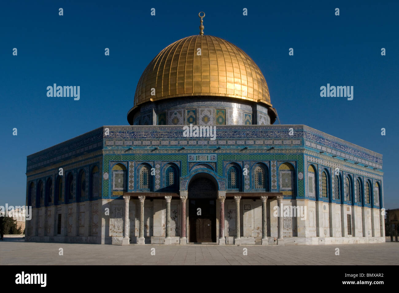 View of the Islamic shrine Dome of the Rock located on the Temple Mount ...