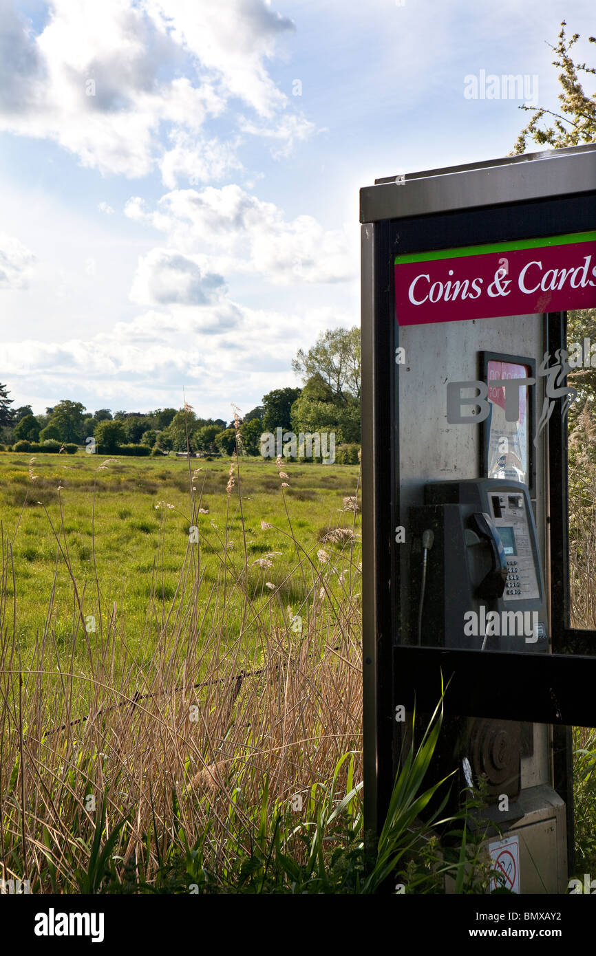 Telephone box in English Countryside Stock Photo - Alamy