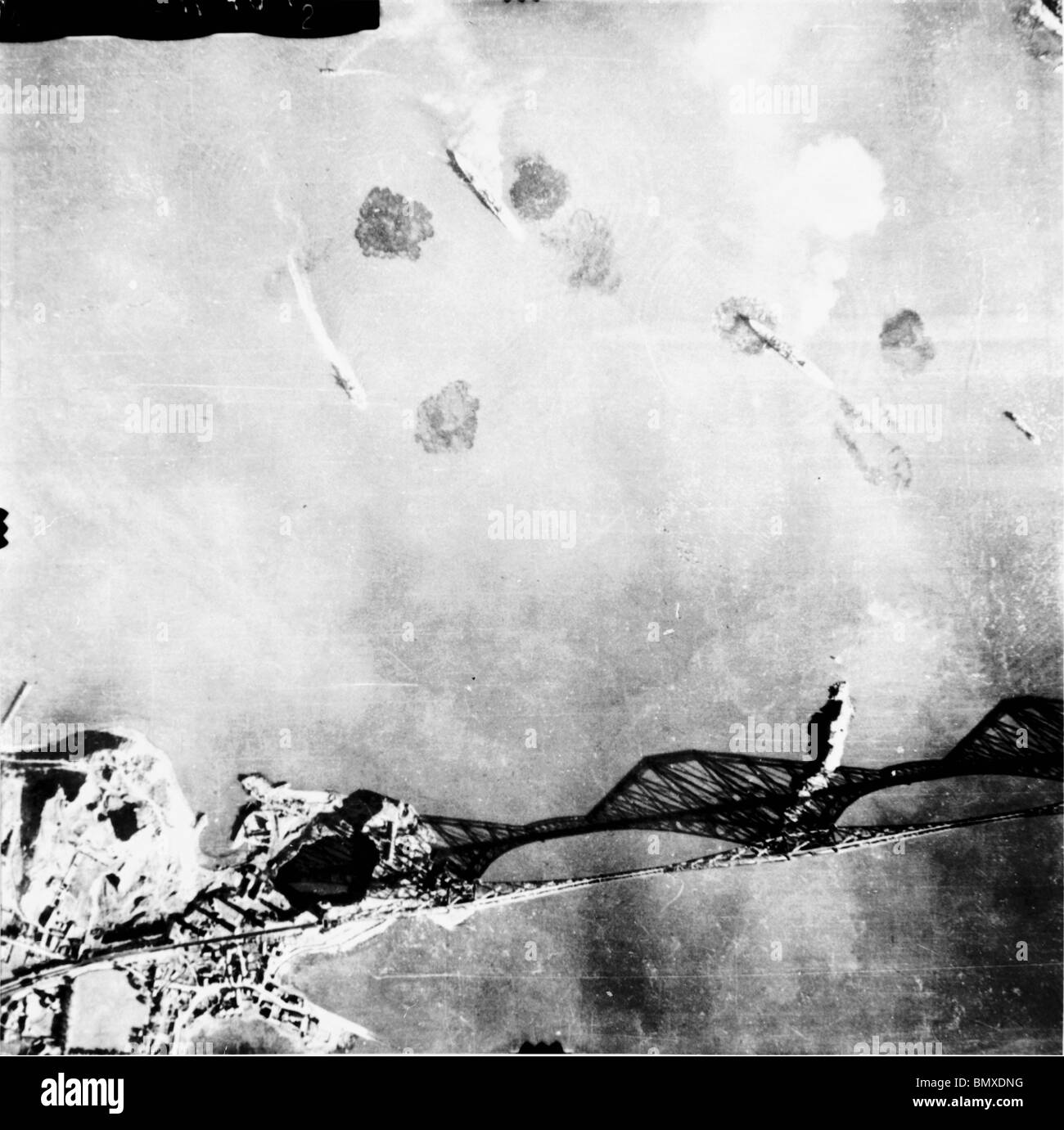 Hms edinburgh hi-res stock photography and images - Alamy