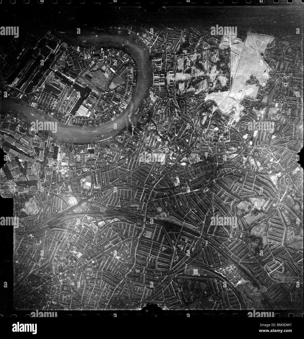 Luftwaffe aerial reconnaissance picture hi-res stock photography and ...