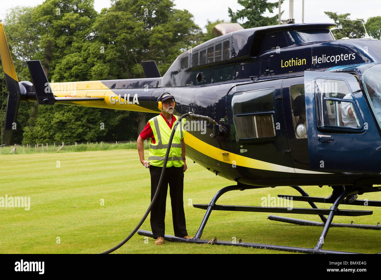 Bell 206l4 longranger iv hi-res stock photography and images - Alamy