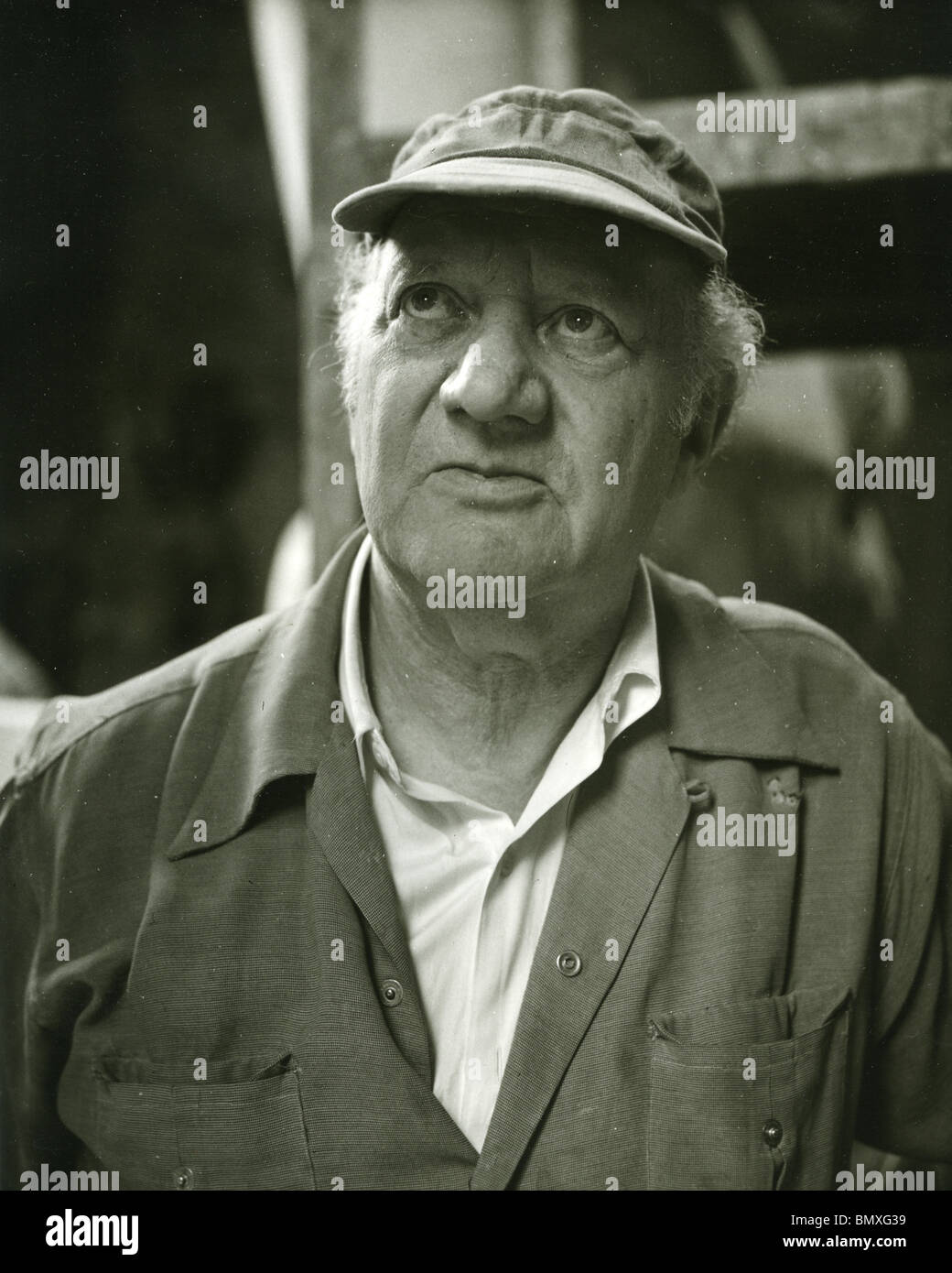 Sir jacob epstein hi-res stock photography and images - Alamy