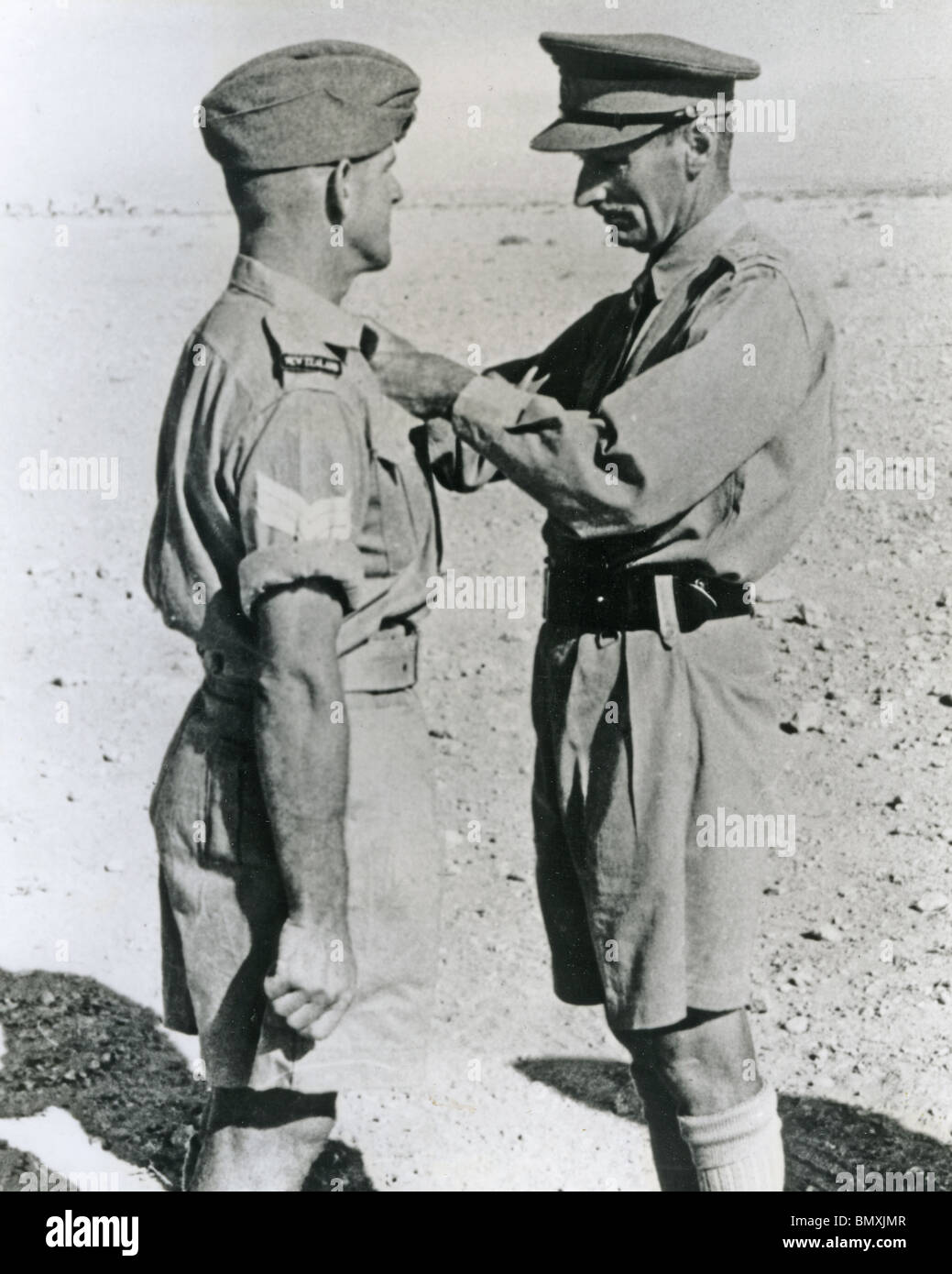 GENERAL MONTGOMERY presents New Zealander Sgt Keith Elliott with his VC ...