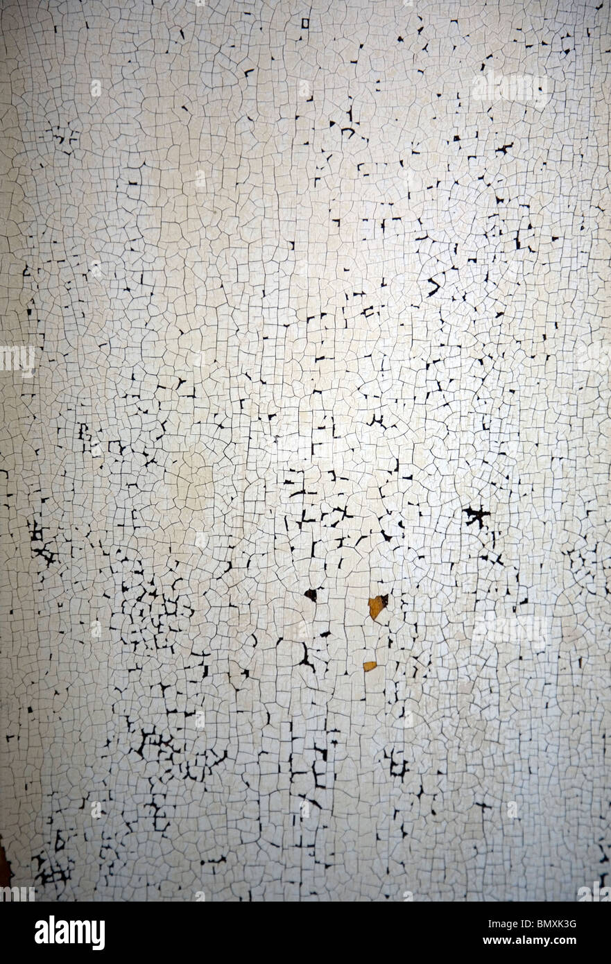 Crackling paint hi-res stock photography and images - Alamy
