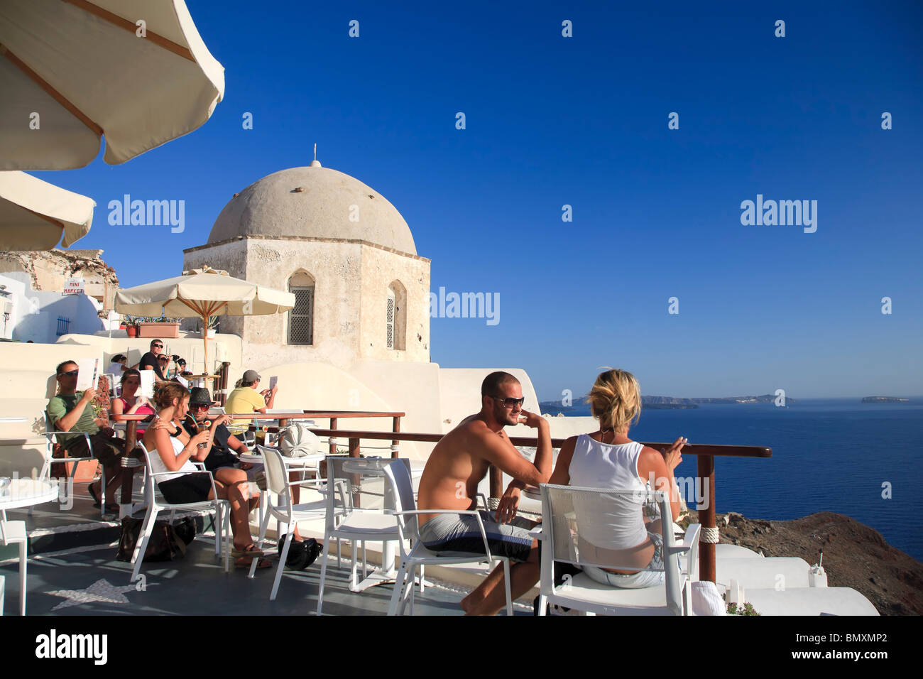 Santorini Cafe Oia High Resolution Stock Photography and Images - Alamy