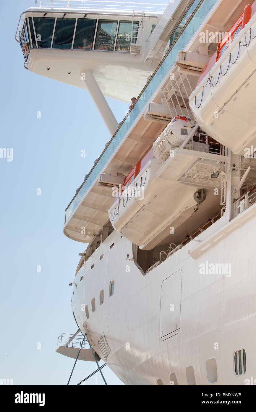 The Bridge wing of the P&O liner "AZURA" on her maiden season visiting ...