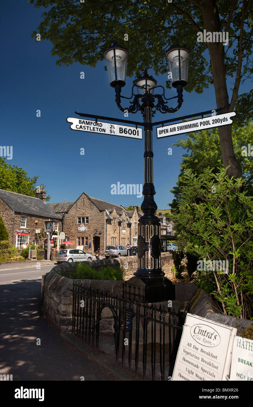 UK, England, Derbyshire, Peak District, Hathersage, Main Street ...