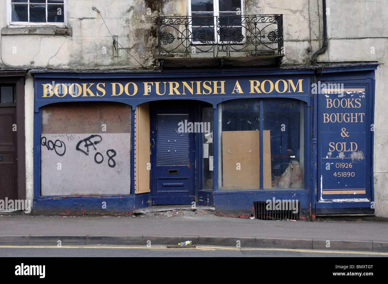 Former second hand bookshop, Leamington Spa, England, UK Stock Photo ...