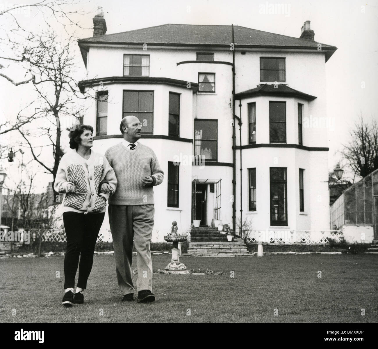 Fanny craddock hi-res stock photography and images - Alamy