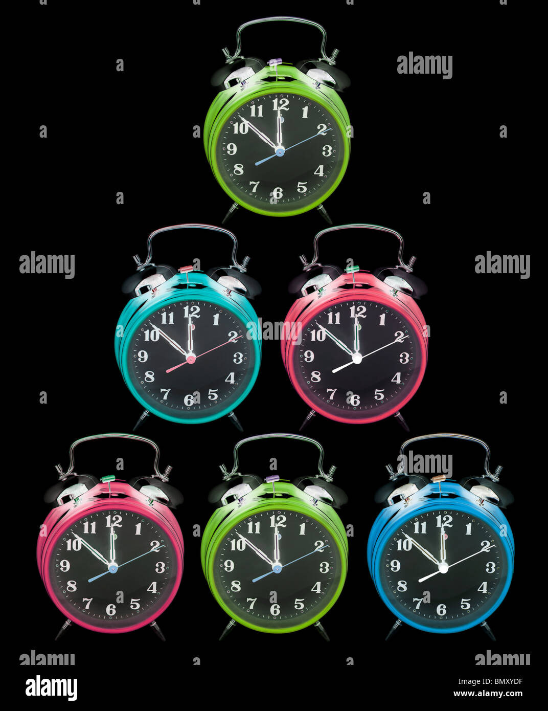 Accuracy old fashioned time clocks hi-res stock photography and images ...