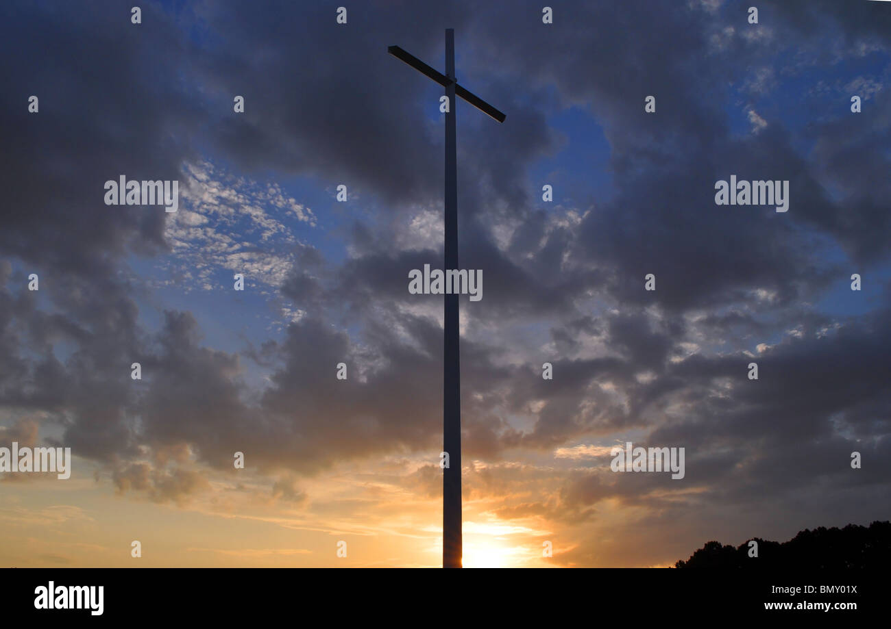 Foot cross hi-res stock photography and images - Alamy