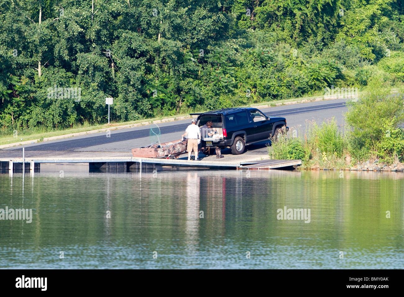 Boat launching ramp hi-res stock photography and images - Alamy