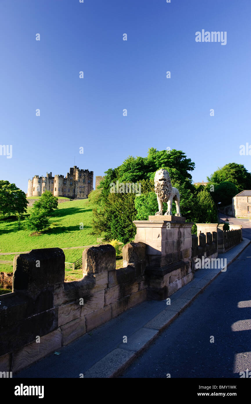 Alnwick Castle and The Lion Bridge Stock Photo - Alamy