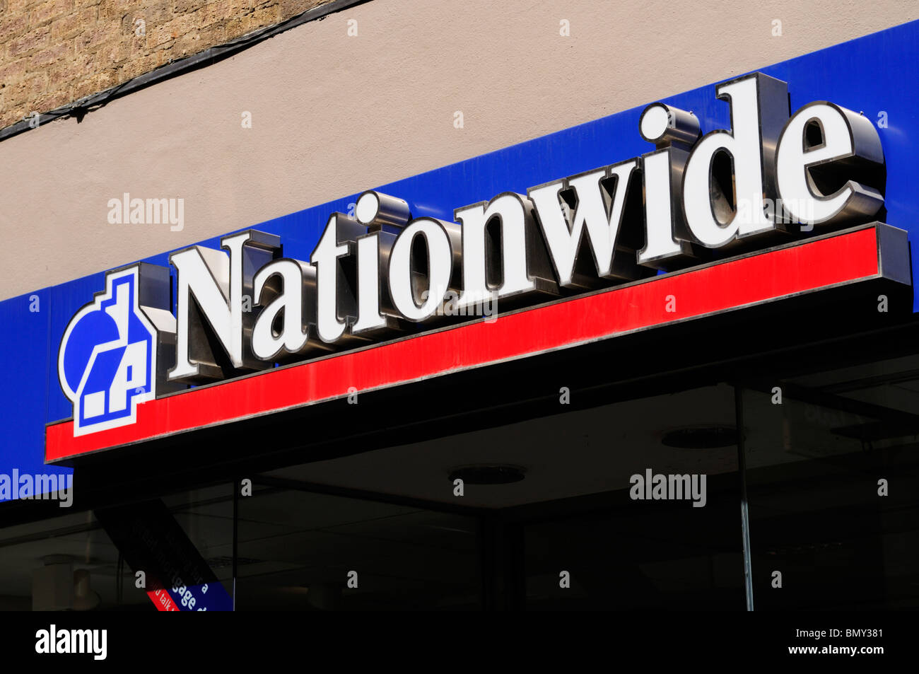 Nationwide building society sign logo hi-res stock photography and ...