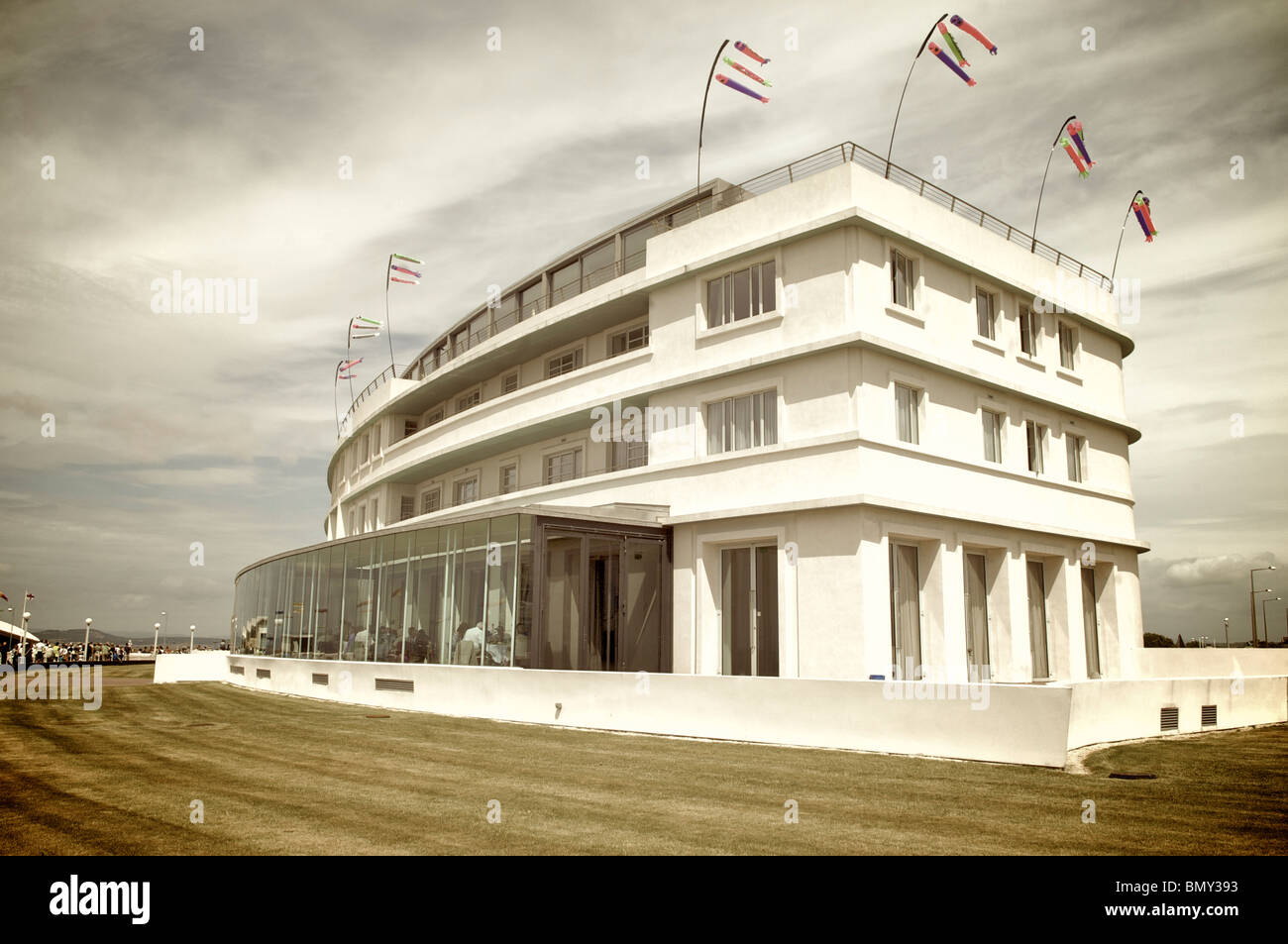Art Deco Midland Hotel on Morecambe seafront Stock Photo - Alamy
