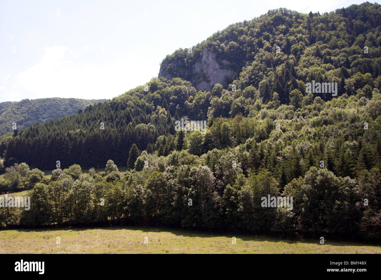 Steep mountain slopes hi-res stock photography and images - Alamy