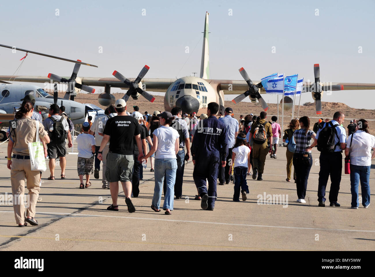 Hatzerim Airbase High Resolution Stock Photography and Images - Alamy