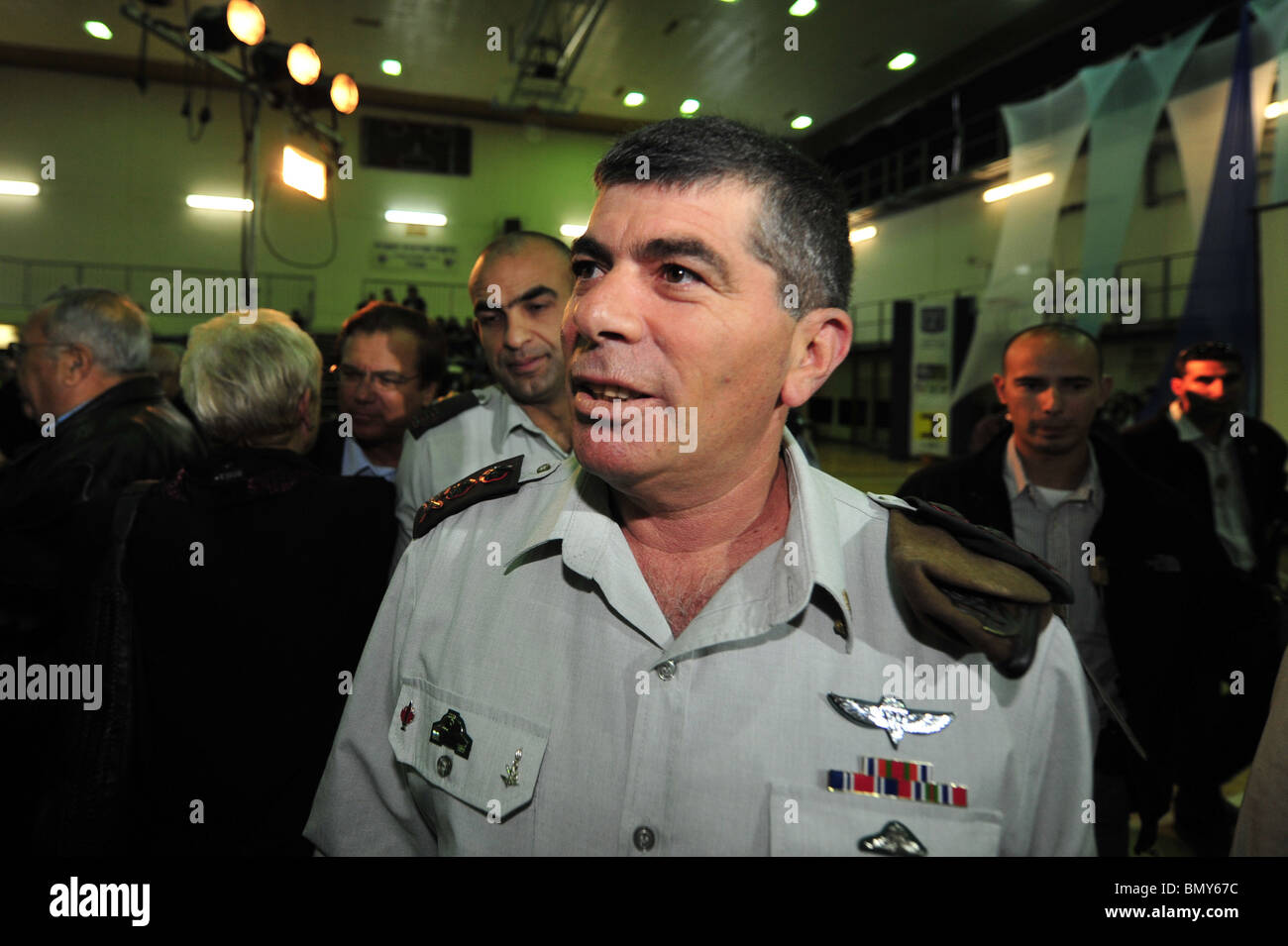 Armed Forces Staff High Resolution Stock Photography and Images - Alamy