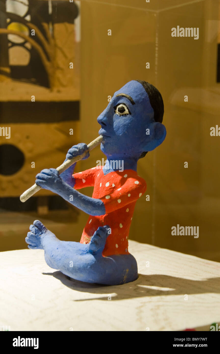 Sonabai indian folk art san hi-res stock photography and images - Alamy