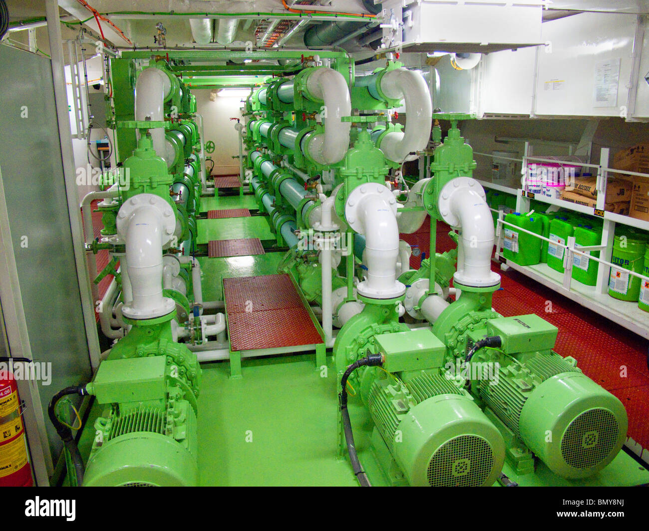 Holland america cruise ship interior hi-res stock photography and ...