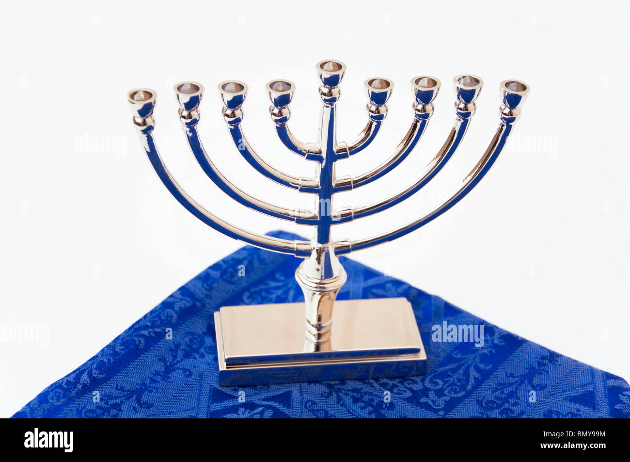 Menorah menora hanukkah hi-res stock photography and images - Alamy