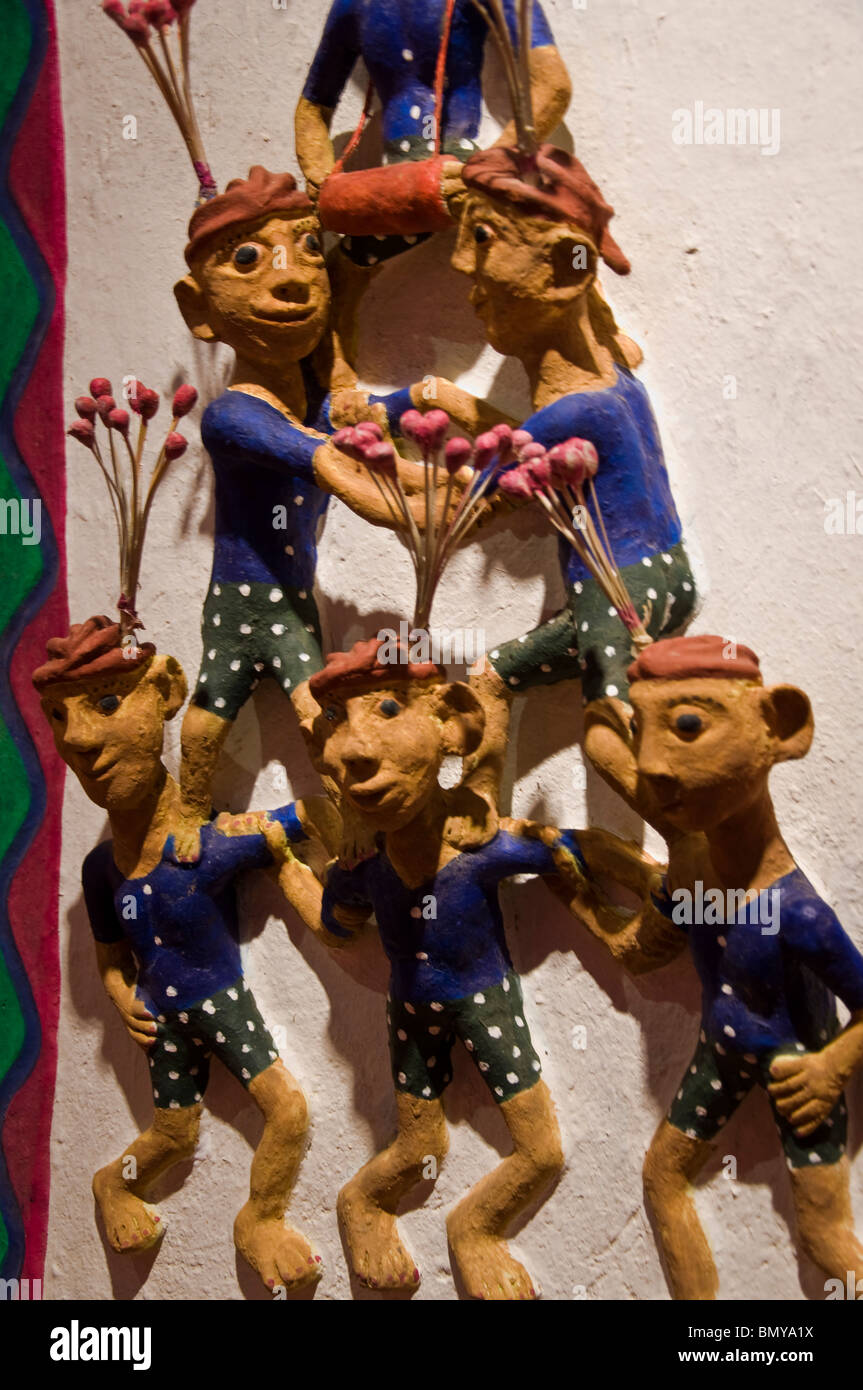 Sonabai indian folk art san hi-res stock photography and images - Alamy