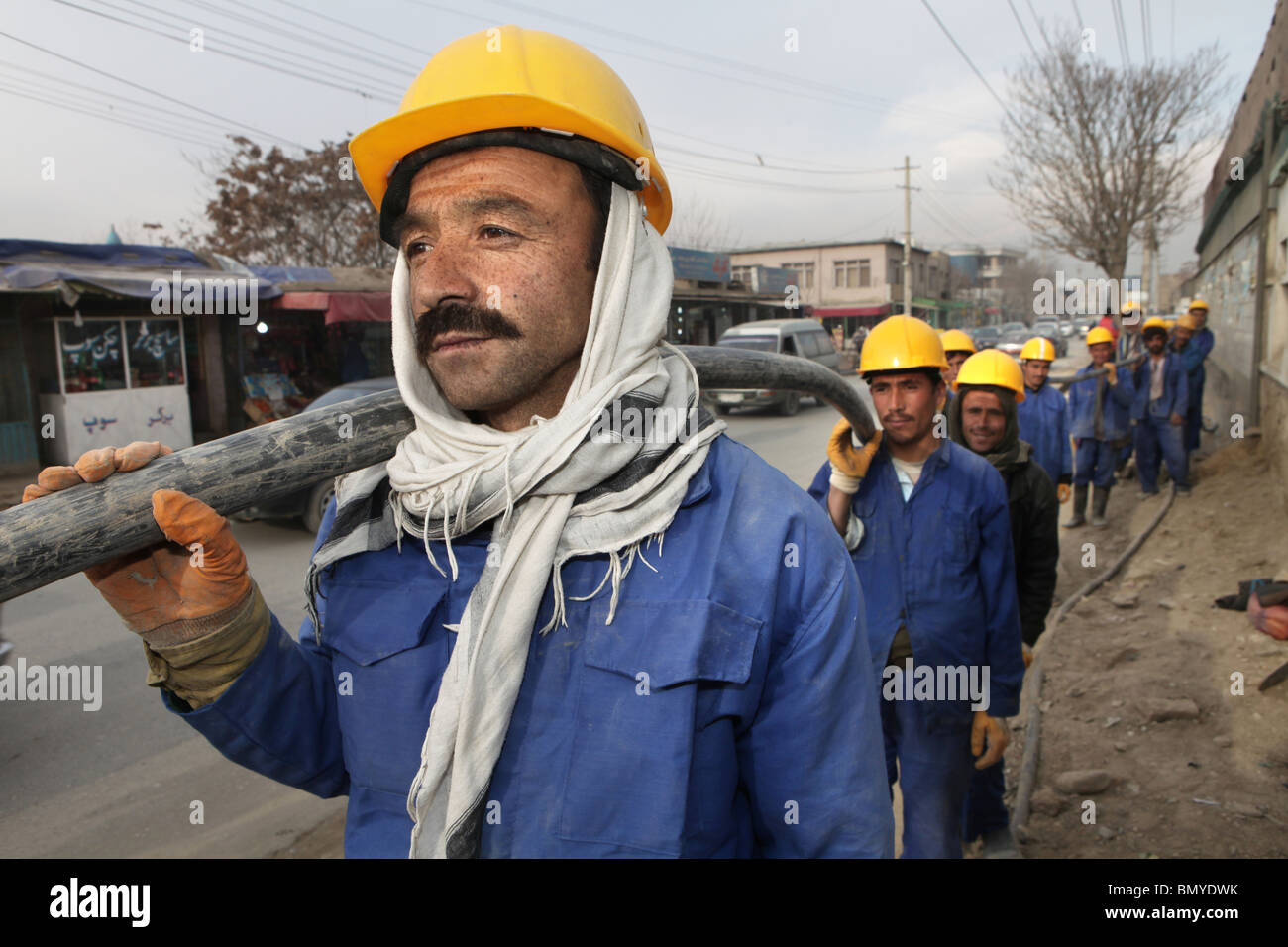 Laying electricity cables hi-res stock photography and images - Alamy