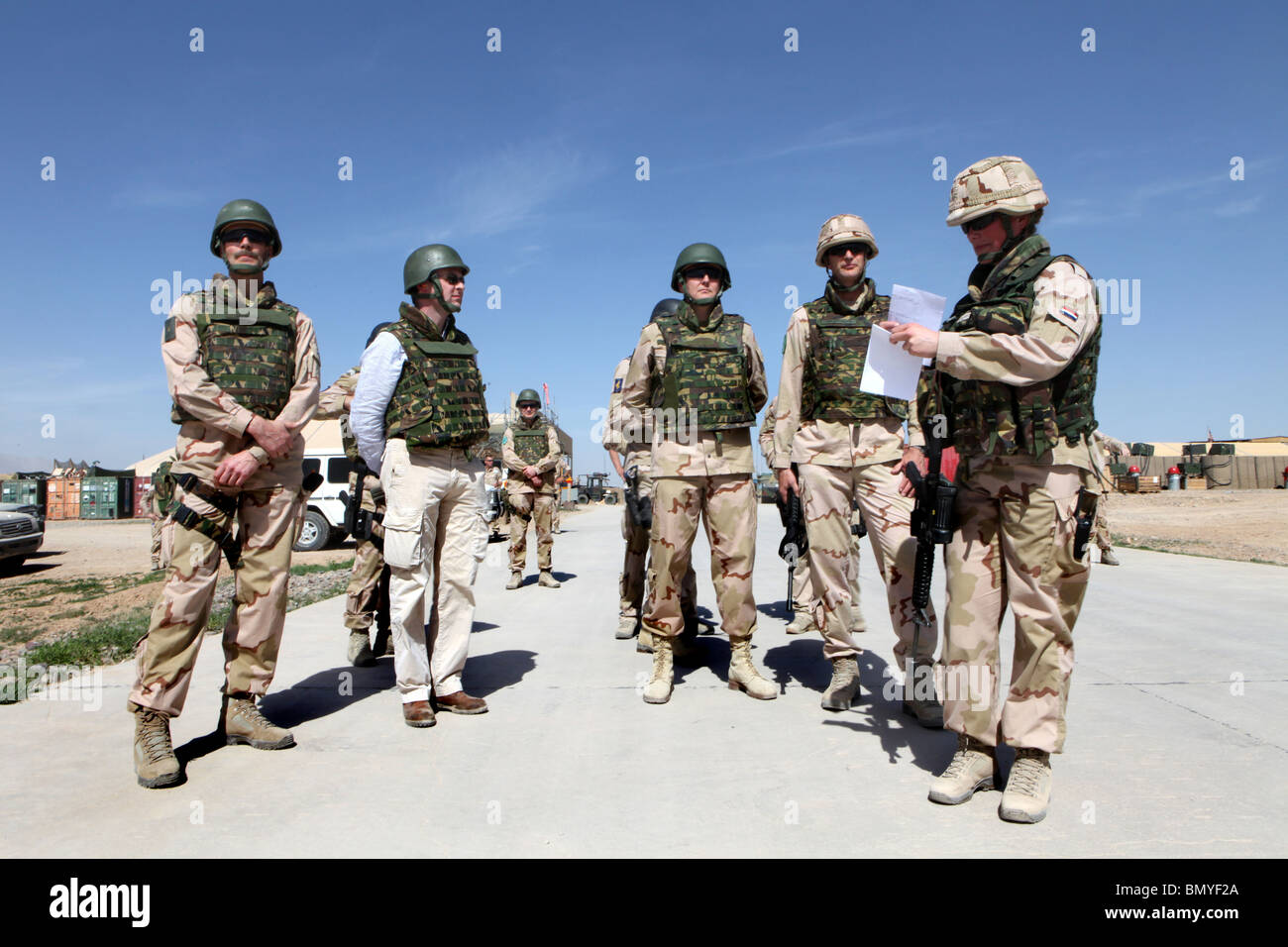 Dutch troops in Uruzgan, Afghanistan Stock Photo - Alamy