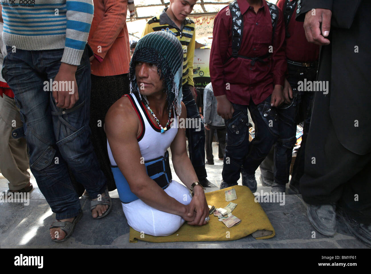 mine victim begging in Mazar-i-sharif, Afghanistan Stock Photo - Alamy